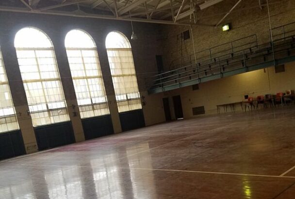 20 of the Most Amazing Home Basketball Courts