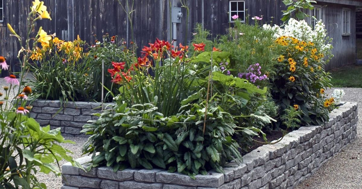 20 Gardening Ideas Using Rocks and Stones