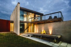 20 Spectacular Bridge House Designs