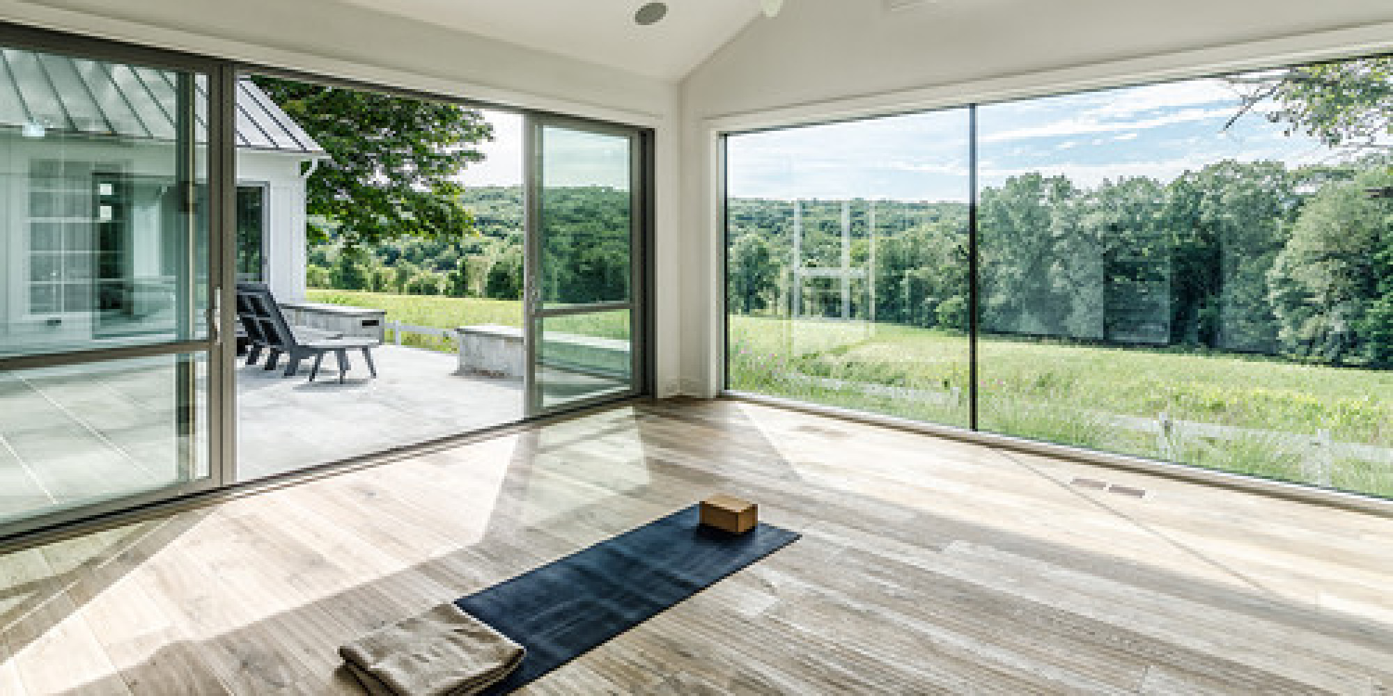 20 Soothing Meditation Room Ideas for Your Inner Zen