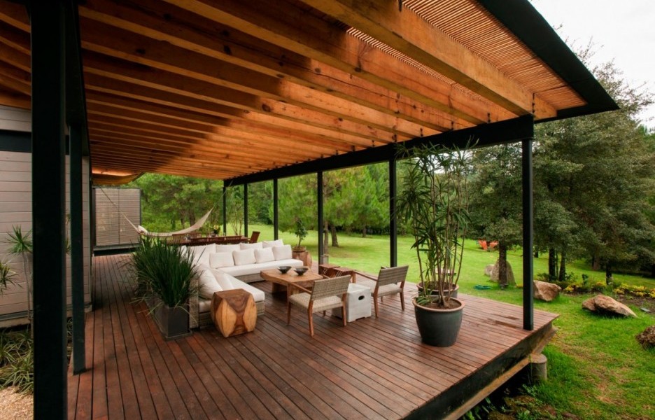 20 Beautiful Backyard Wooden Patio Ideas