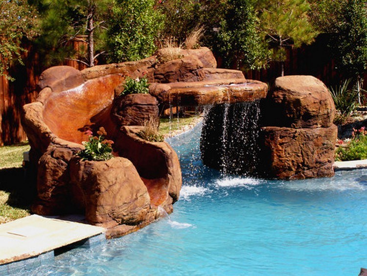 10 of the Most Incredible Backyard Waterpark Designs - Housely