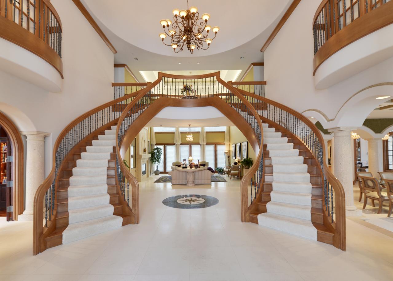 20 Stunning Home Foyer Designs