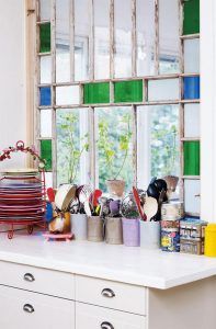 20 Kitchen Designs With Beautifully Stained Glass Windows