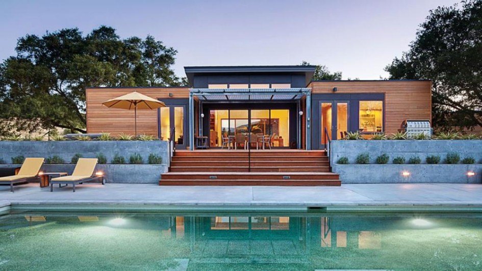 20 Beautiful Pool House Designs