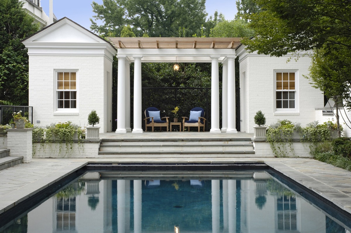 20 Beautiful Pool House Designs