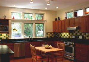 10 Styling Options for Your Kitchen Windows