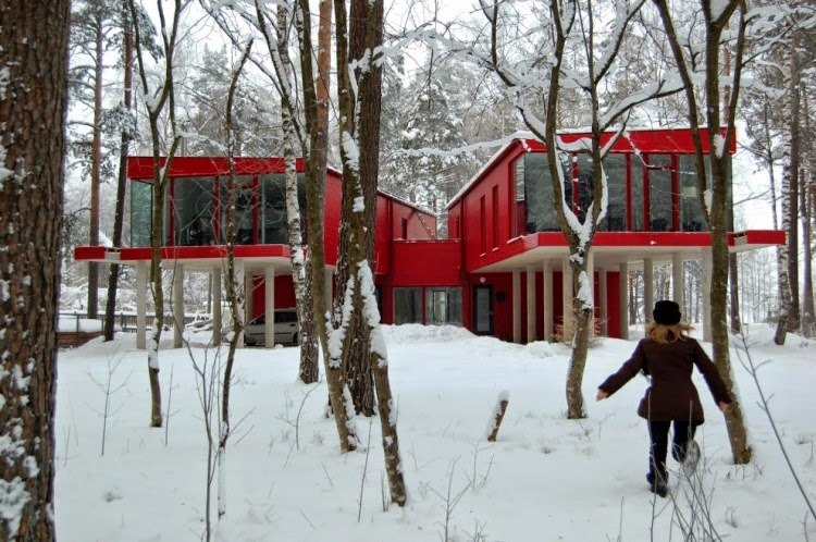 20 Amazing Red House Design Ideas