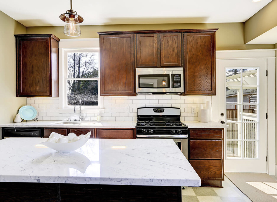 20 Beautiful Marble Kitchen Countertops