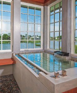 20 Beautiful Bathroom Designs With Infinity Bathtubs