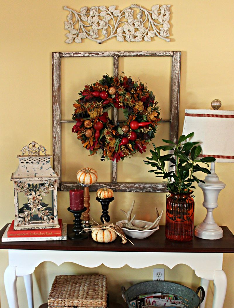 10 Beautiful Fall Vignettes for Seasonal Decor