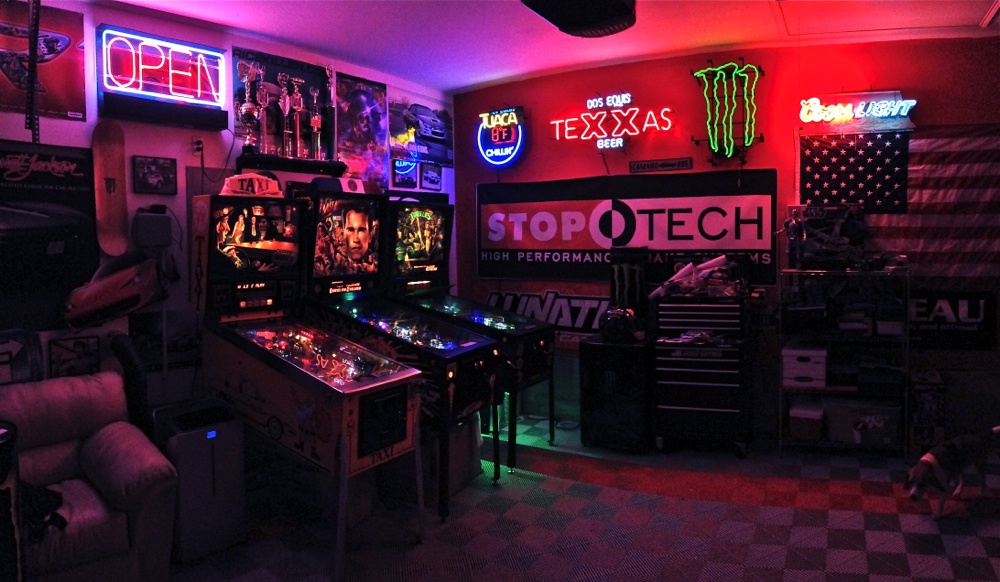 10 Of The Most Fun Garage Game Room Ideas