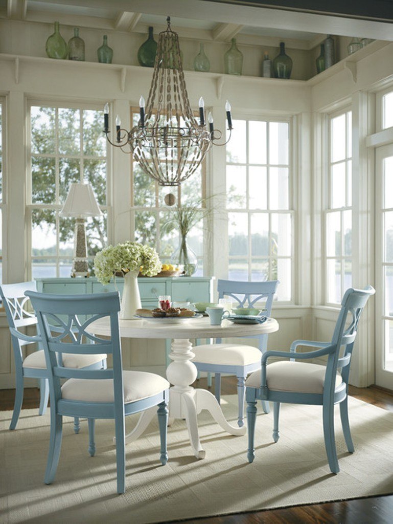 10 Gorgeous Dining Rooms with Circular Tables - Housely