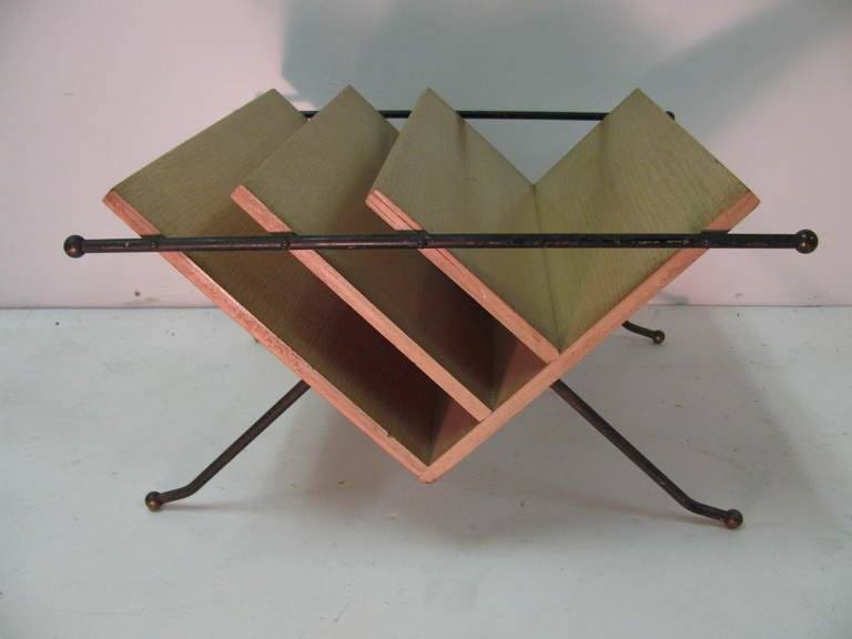 20 Magazine Rack Designs With Lots Of Style