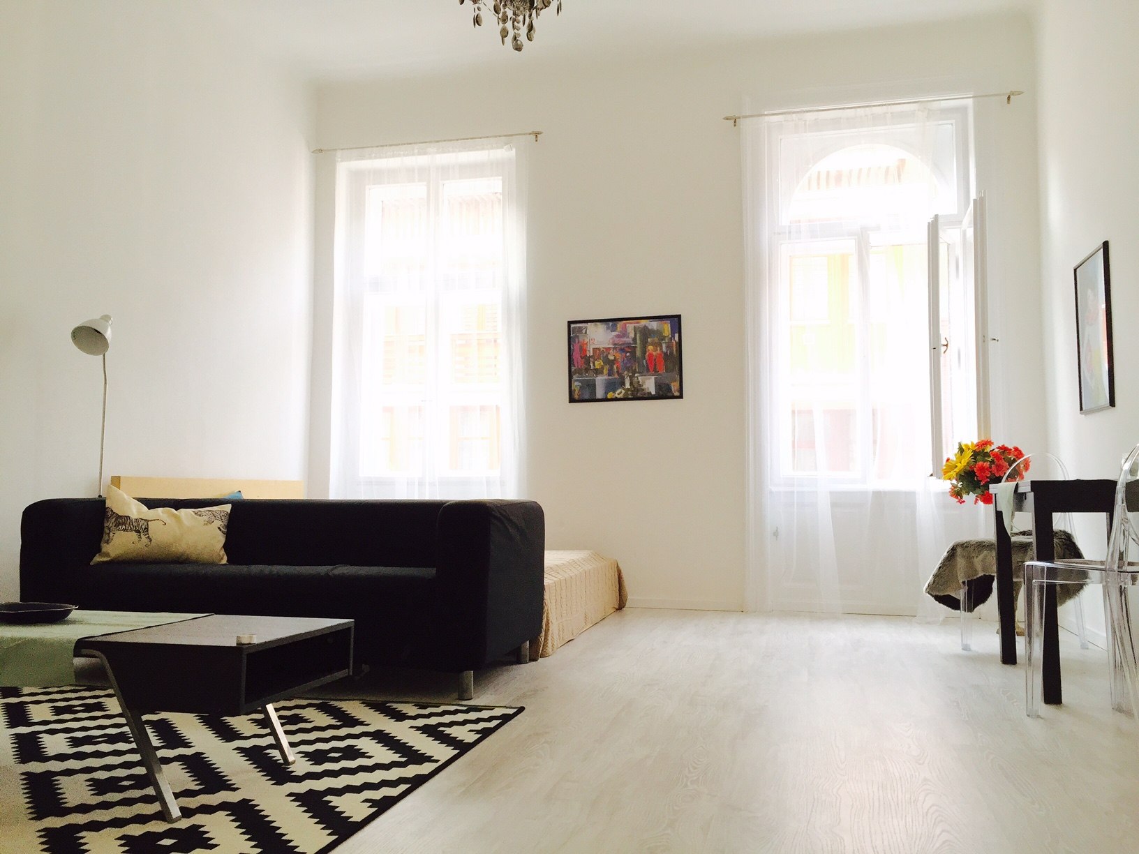 20 Of The Most Spacious Studio Apartment Ideas