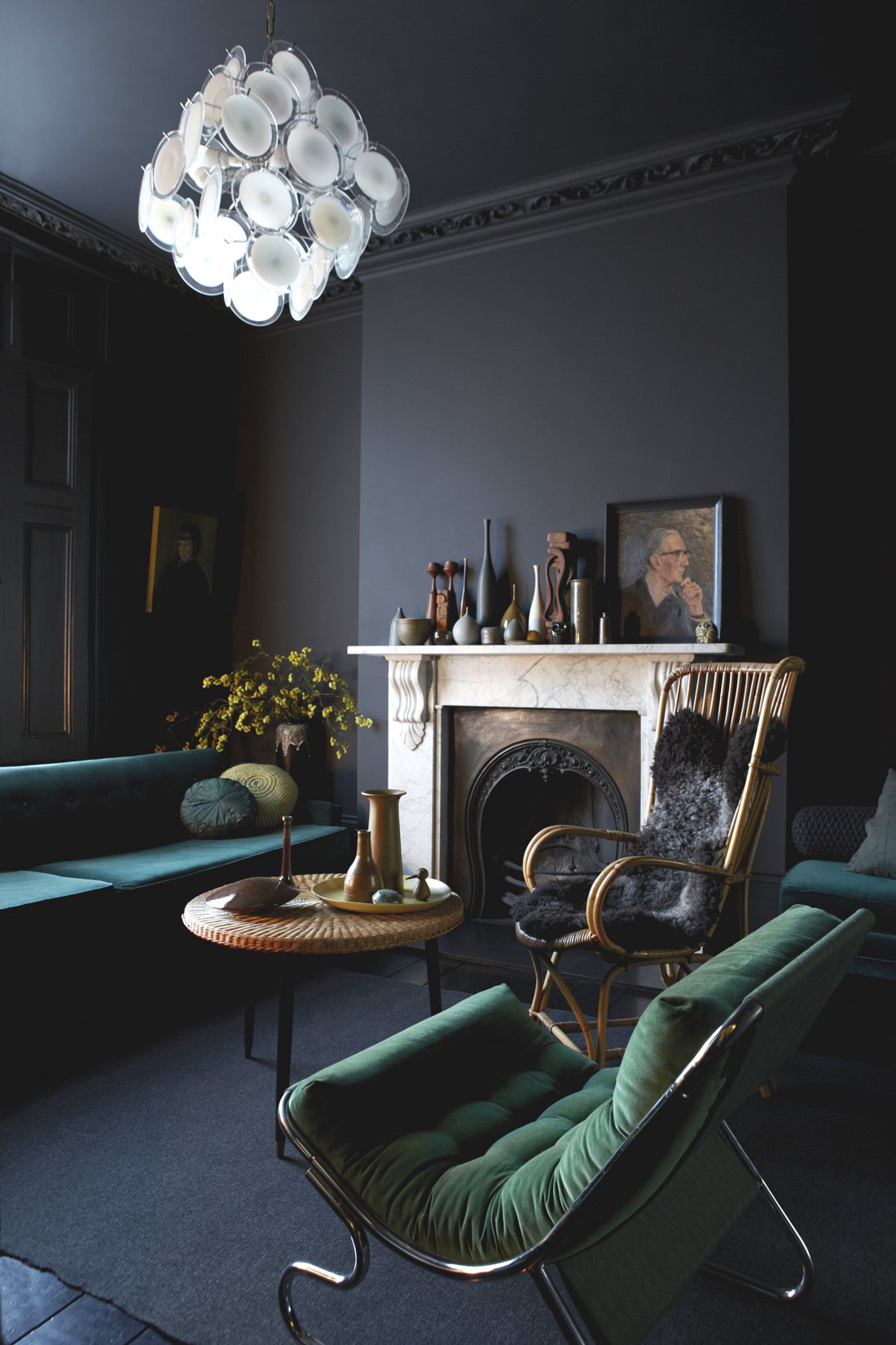 10 Gorgeous Living Rooms Featuring Matte Paint