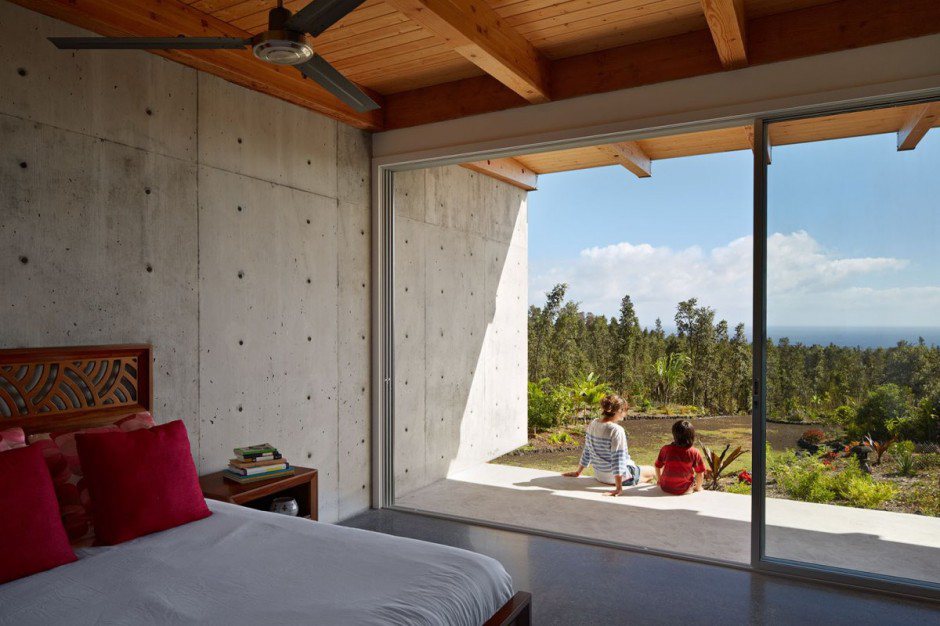 15 Amazing Indoor/Outdoor Bedroom Designs
