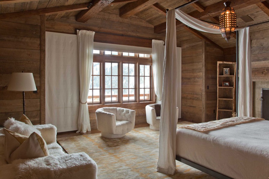 10 Cabin Chic Rooms That Will Make You Want to Hibernate