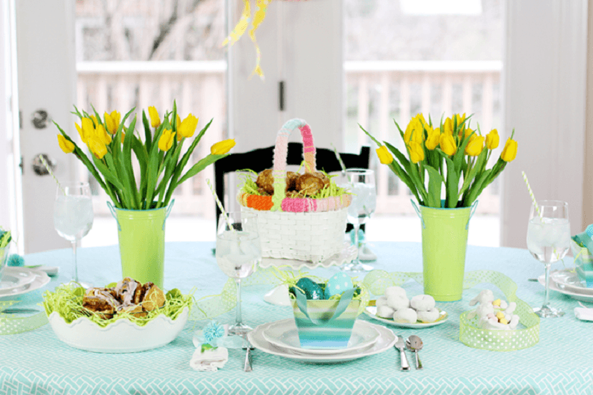 20 Stylish Table Decorations You Need This Spring