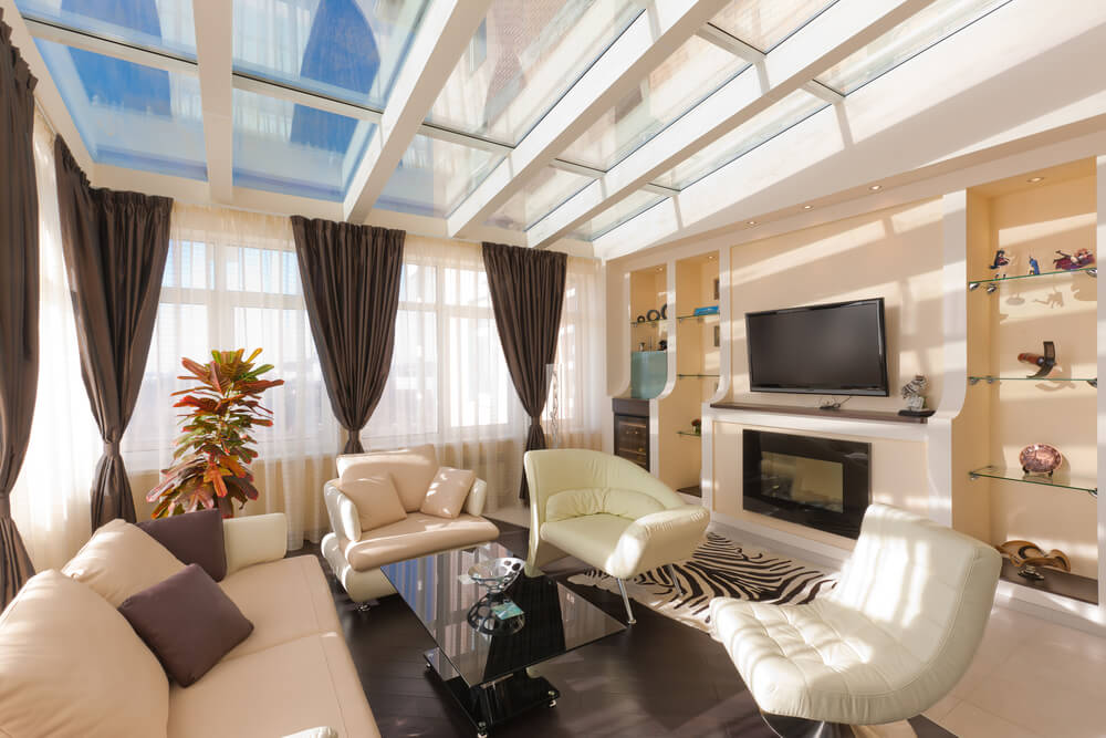 20 Stunning Room Designs With Glass Ceilings