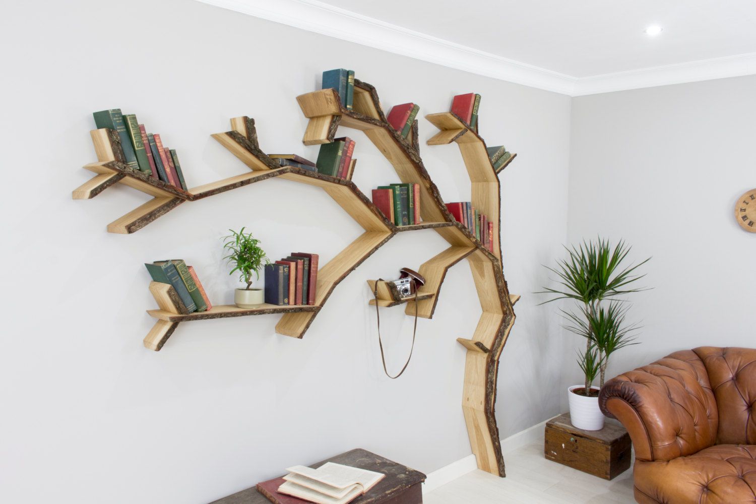 10 Cool Tree Bookshelf Designs For Your Favorite Reads - Housely