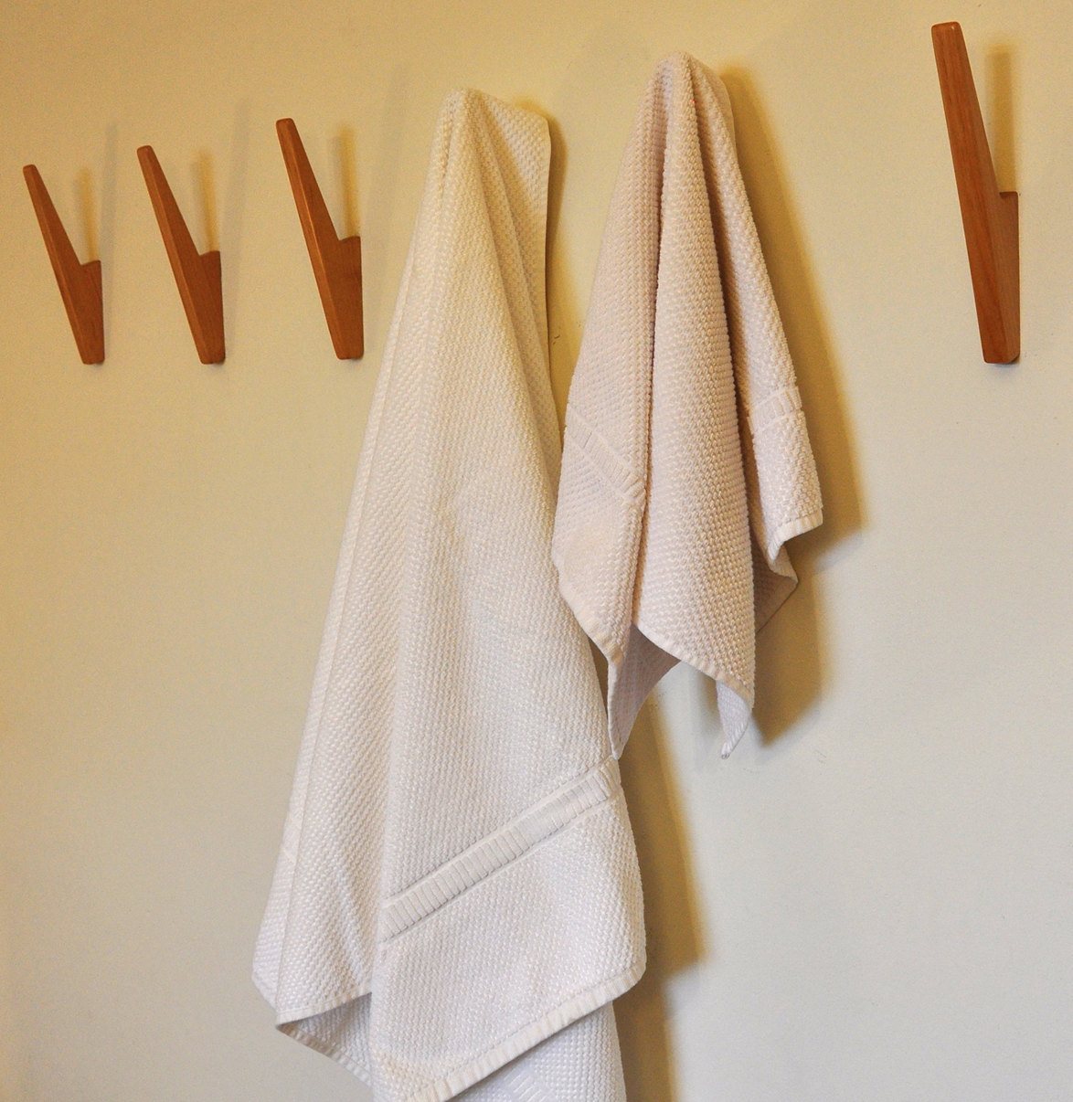 10 Cool Towel Hooks For Your Bathroom Housely 10 Cool Towel Hooks For Your Bathroom Housely