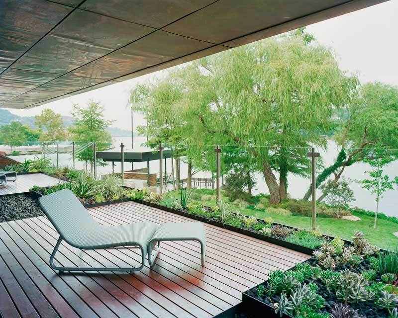 20 Beautiful Balconies With Stunning Views - Housely