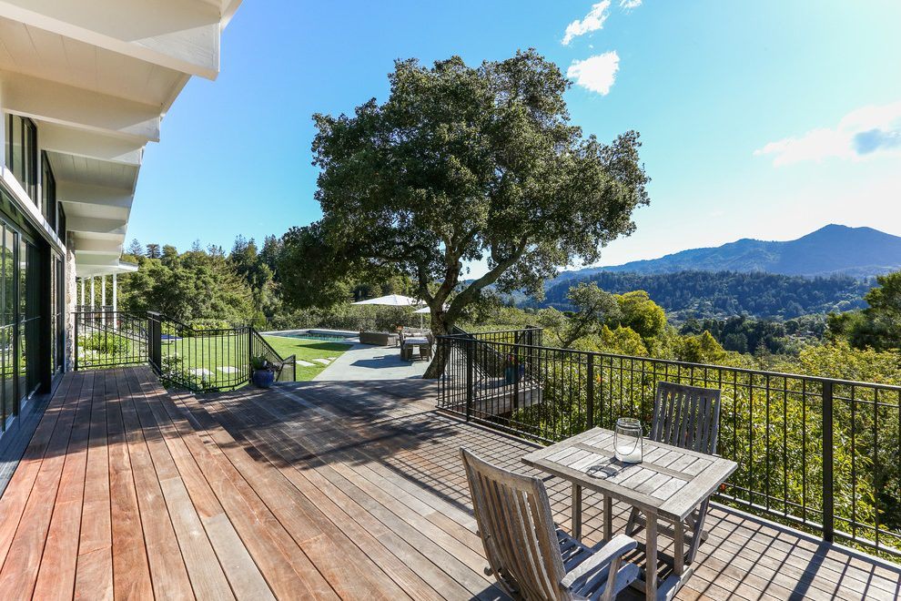 20 Beautiful Balconies With Stunning Views - Housely