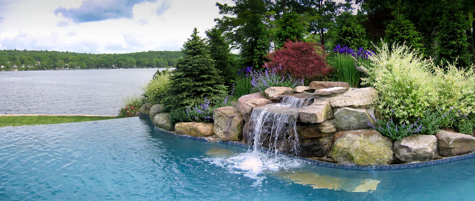 20 Awesome Infinity Pool Designs With Waterfalls - Housely