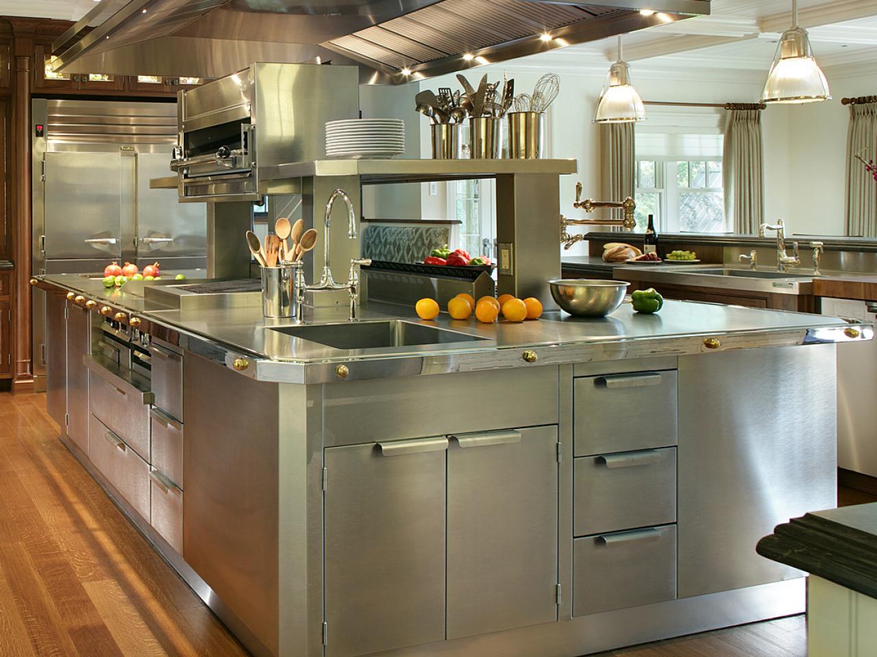 10 Stunning And Unique Metal Kitchen Cabinets - Housely