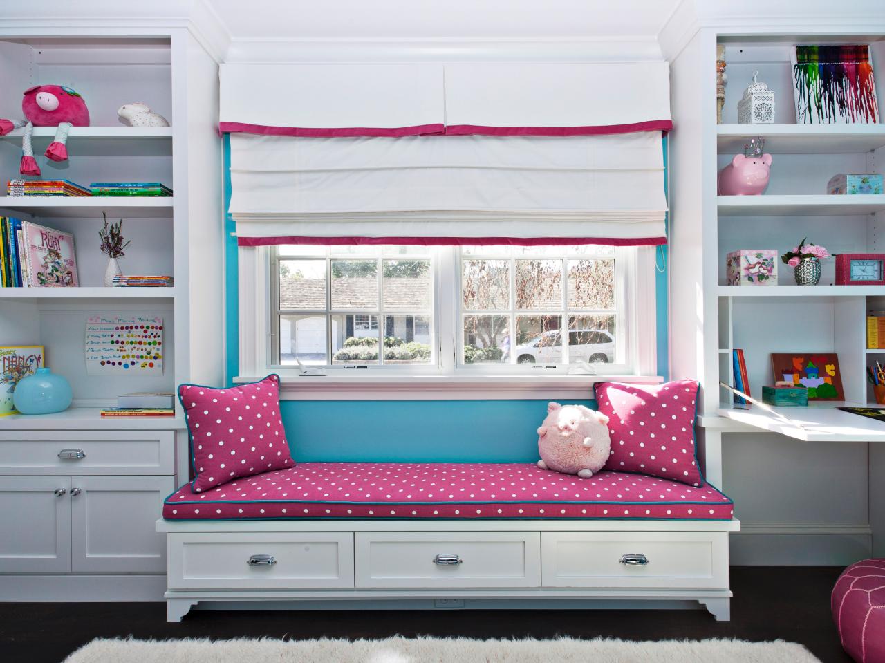 10 Comfortable Window Seat Bench Ideas - Housely