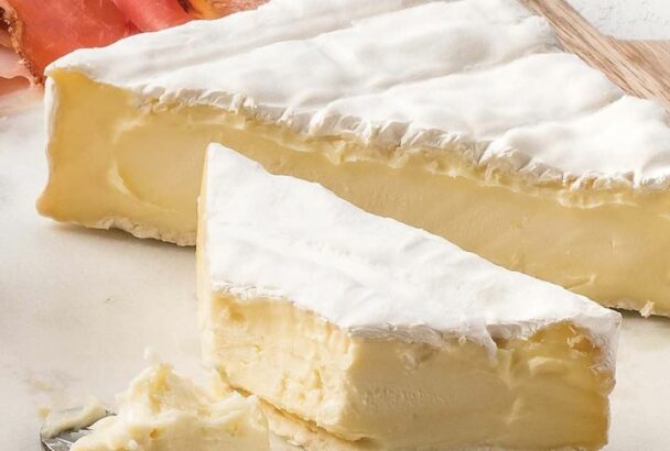 The Tastiest Cheeses Ever - Housely