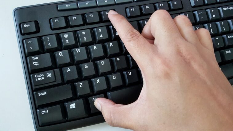 The Ultimate Guide To The F Keys on a Computer - Housely