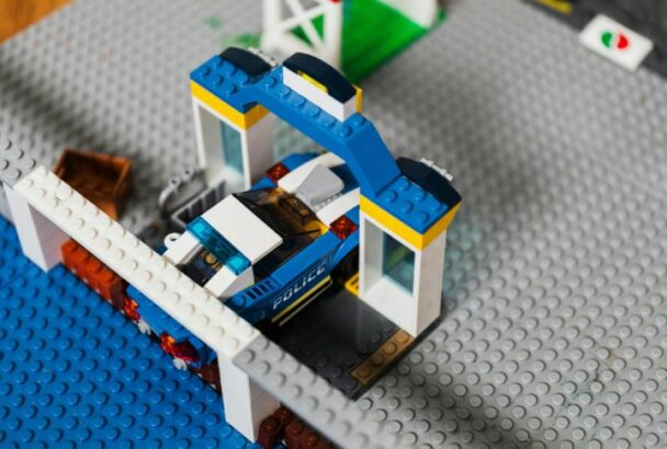 The 15 Best Lego Tables You Have To See - Housely
