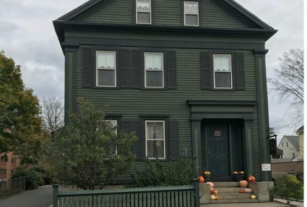 The 15 Most Haunted Places in America - Housely