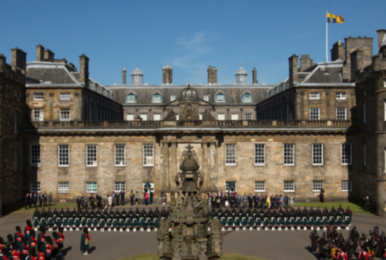 15 Stunning Residences of the British Monarchy - Housely
