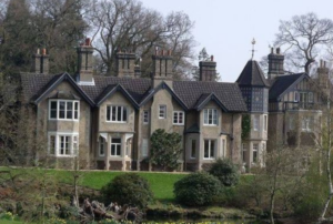 15 Stunning Residences of the British Monarchy - Housely