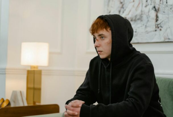 15 Evident Signs of Abuse - Housely