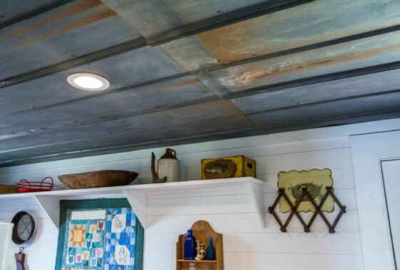 15 Genius Ways to Conceal an Unattractive Ceiling - Housely