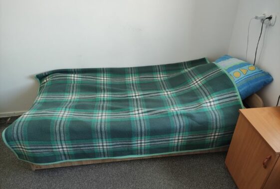 Avoid These 15 Things That Make Your Home Look Cheap - Housely