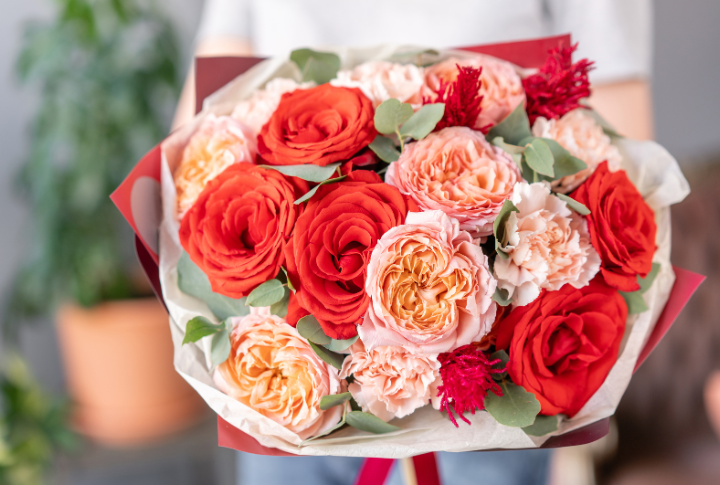 15 Rose Colors And What They Mean - Housely