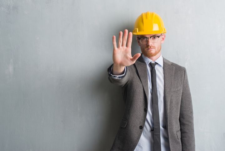 15 DIY Habits to Stop for Your Safety - Housely