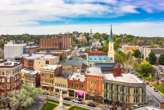 15 Beautiful Georgian Cities That Aren’t Atlanta - Housely