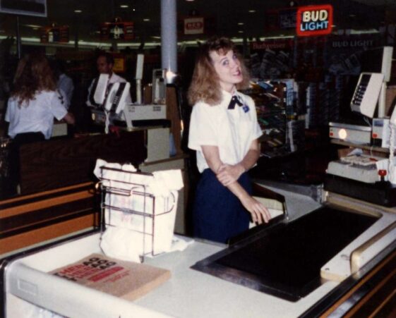 10 Totally 80s Hairstyles We Can't Believe We Wore - Housely
