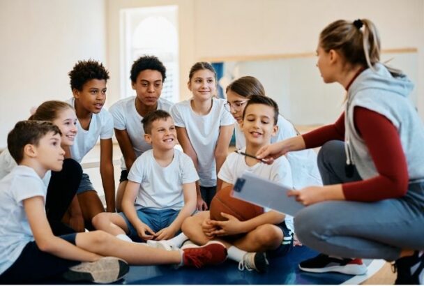 15 Defining Characteristics of the Eldest Sibling - Housely