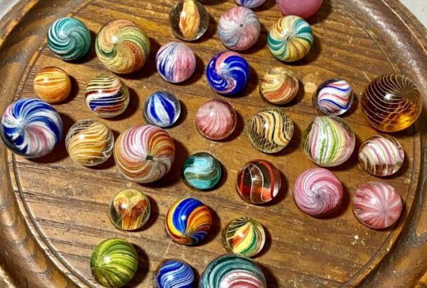 15 Fading '70s Childhood Pastimes - Housely