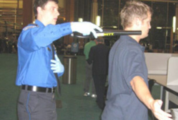 15 Surprising Things TSA Knows About You - Housely