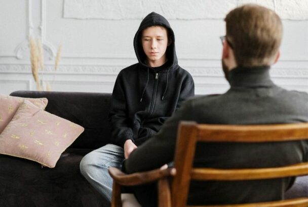 15 Reasons Americans Are So Unhappy - Housely