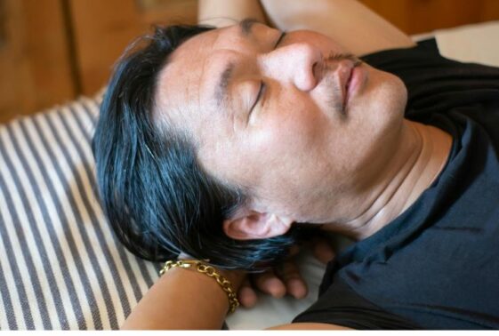 15 Sleeping Positions And What They Reveal About Your Personality - Housely