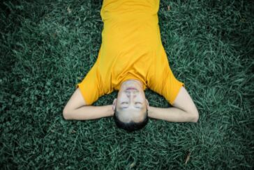 15 Sleeping Positions And What They Reveal About Your Personality - Housely